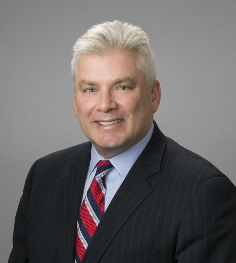Kenneth W. Irvin (L’92)